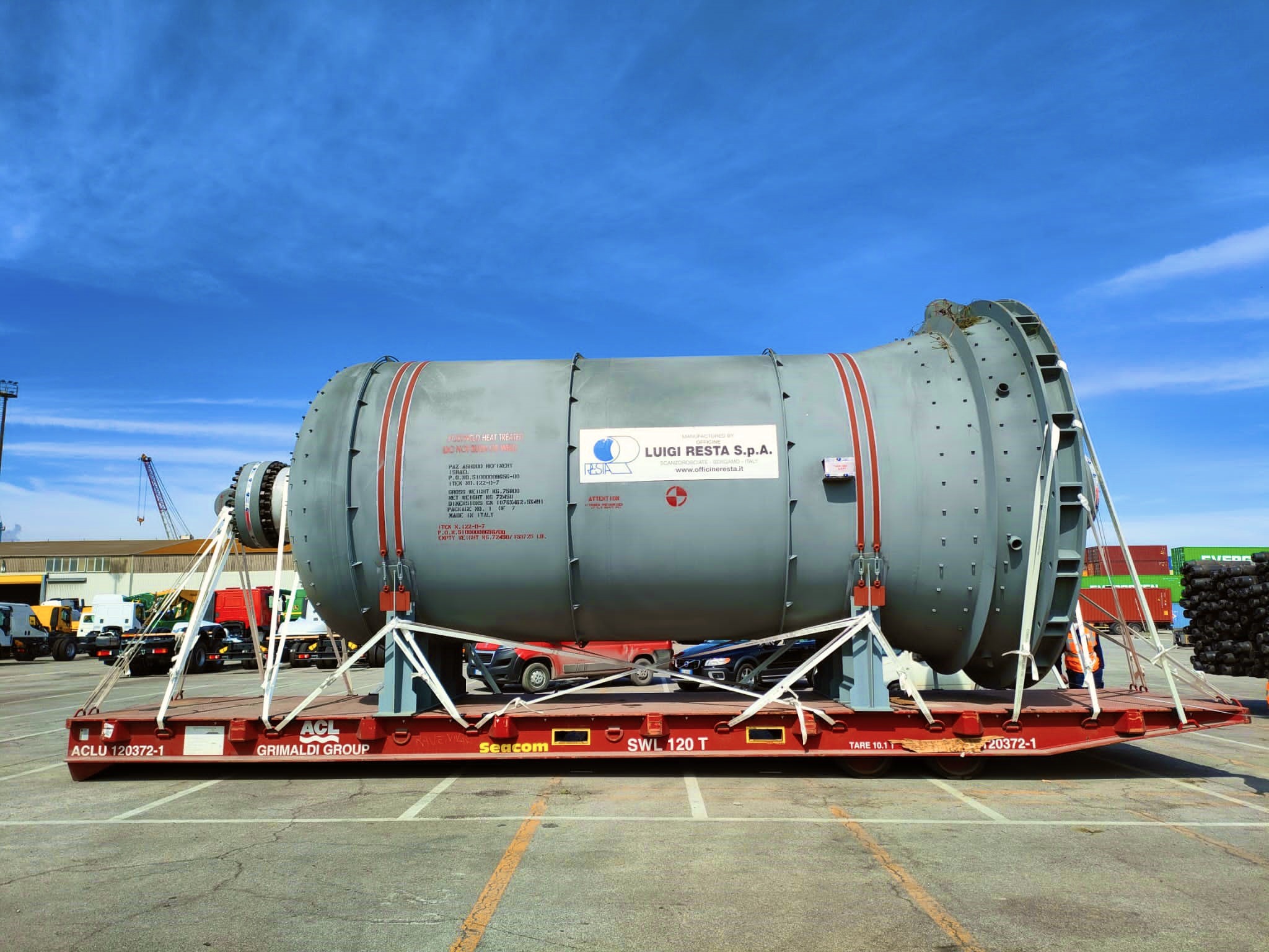 Transportation of an 80-Ton Reactor for Paz Oil Refineries, Ashdod ...